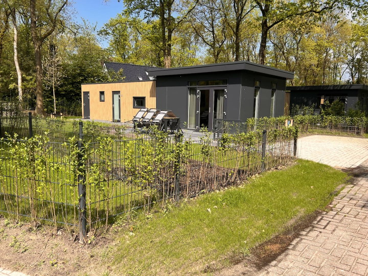 Drenthelodge 6 People With Storage Room, Fenced Garden - Drenthe