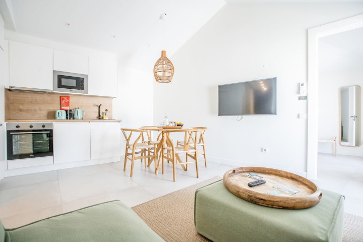 Appartement D'une Chambre + 2 Lits Supplémentaires - Piscine - Lagos