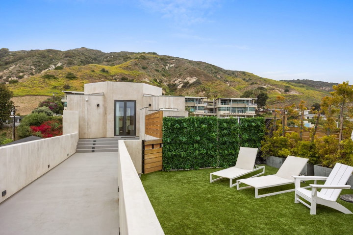 Malibu Sand Suite #16 By Stay Awhile Villas - Malibu, CA