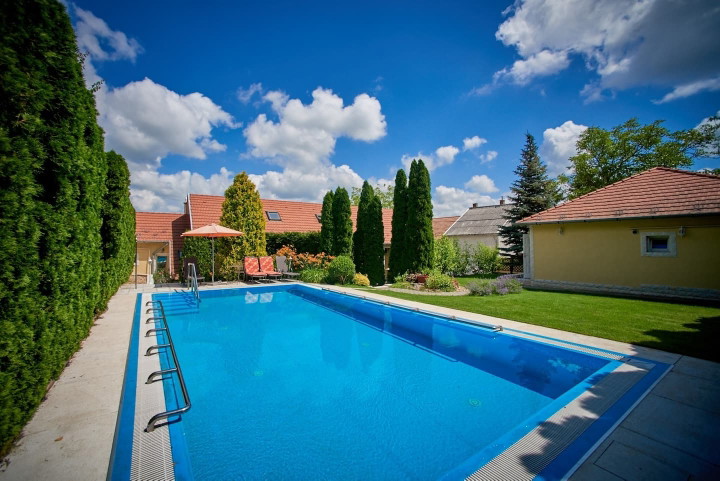 Villa Greentree - Private Pool, Close To Budapest - Szentendre