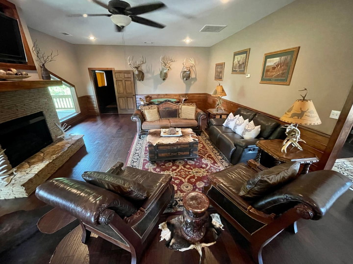 High Class Cabin Hideaway - Alabama