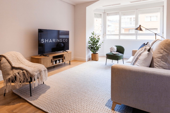 Housing Castellana By Sharing Co - Chamartín