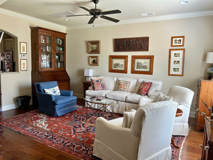English Tudor Condo Close To Stadium And Square - Oxford, MS