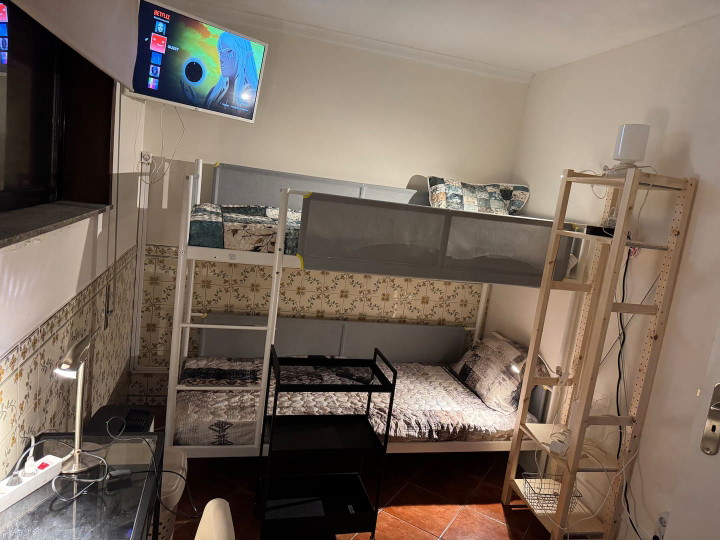 Academic Space For 2 Wi-fi Netflix In Villa - Braga