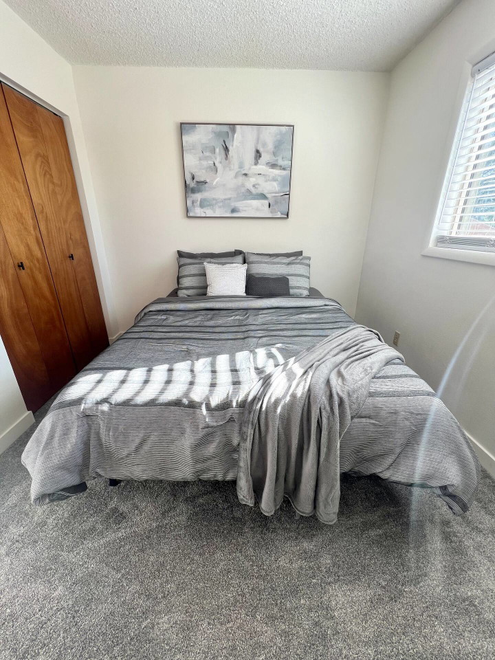 Pet-friendly Pro-stay | Huge Yard | Modern 2br - Great Falls, MT