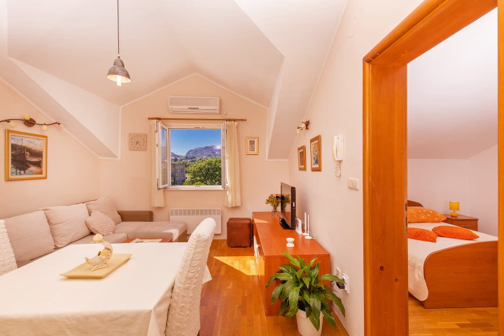 Two-bedroom Apartment For 3 Near The Center Free Parking - Mlini