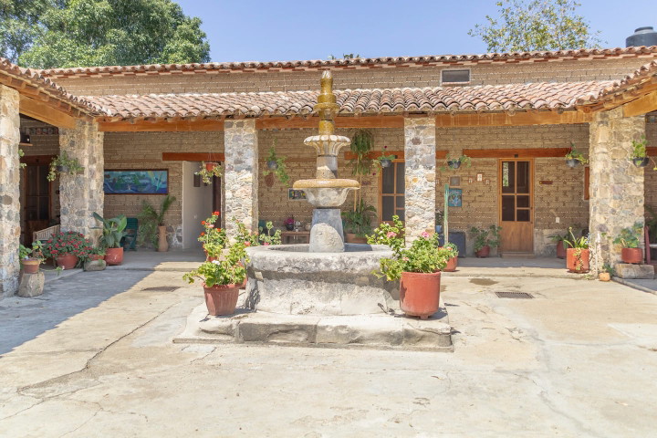 Casa Hacienda En San Lorenzo Cacaotepec, Oaxaca - Oaxaca, Mexico