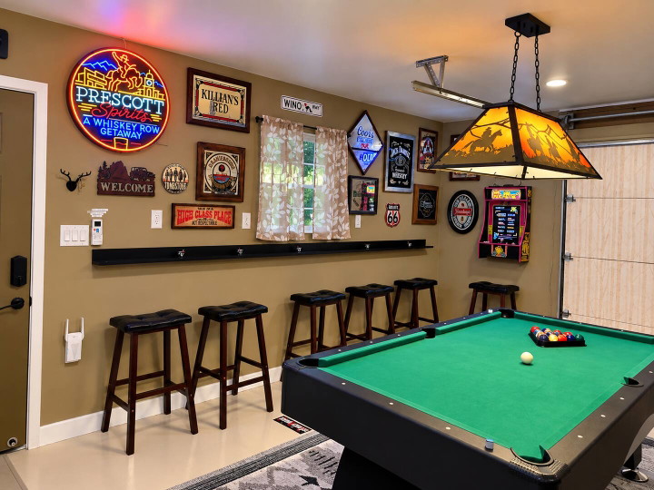 Prescott Spirits: A Whiskey Row Getaway - Prescott, AZ