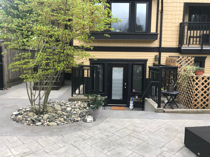 One Bedroom Garden Suite In Mount Pleasant West - 밴쿠버