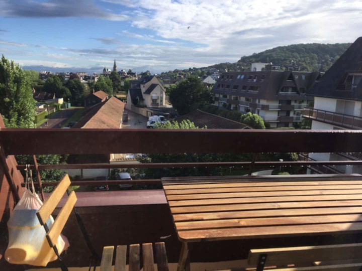 Joli 3 Pièces + Balcon, Proche Mer, Gare - Houlgate