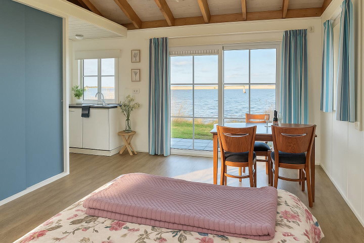 Lake View | Free Parking | Air Conditioning | Boat Hire - Leeuwarden