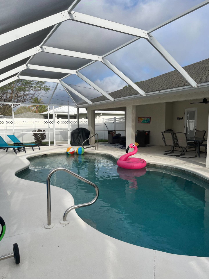 Cape Oasis - 3/2 Pool Home In Cape Coral Florida - Cape Coral, FL