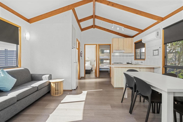 Two Bedroom Cabin - B - Penrith
