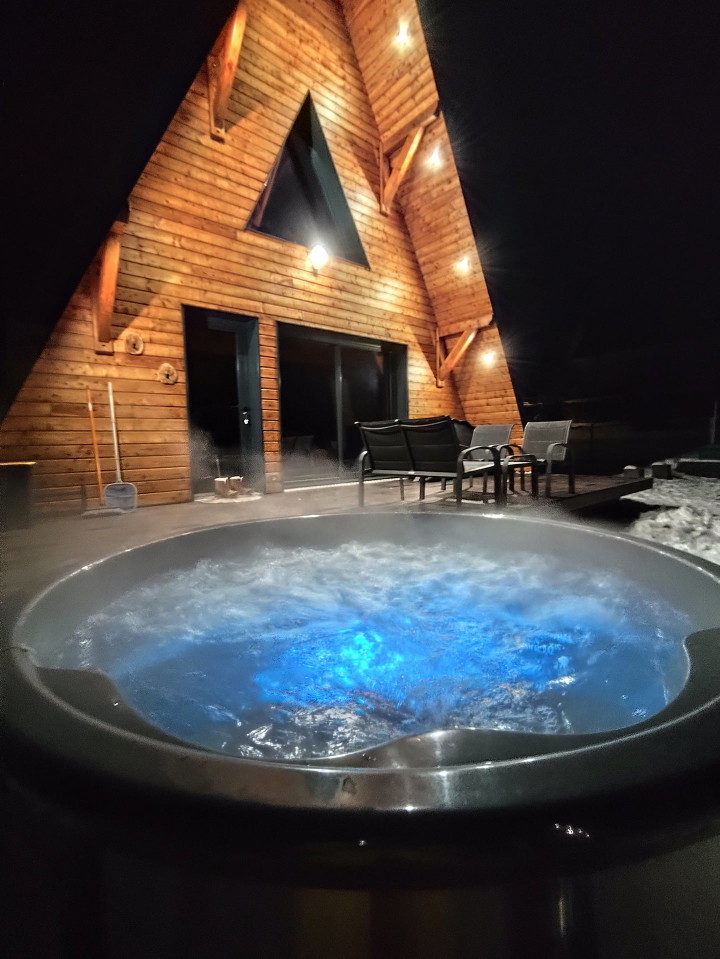 Chalet En A - 4 Pers - Bain Nordique - 2 Chambres - Puy-de-Dôme