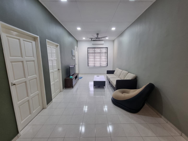 Unique Homestay In Simpang Rengam, Johor -