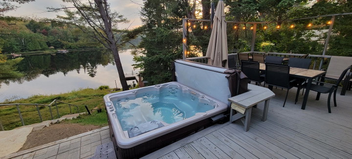 Tremblant Lakeside Cottage With Hot Tub - Mont-Tremblant