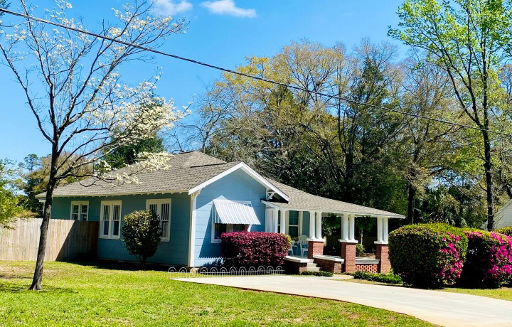The Blue Pearl - Crestview, FL