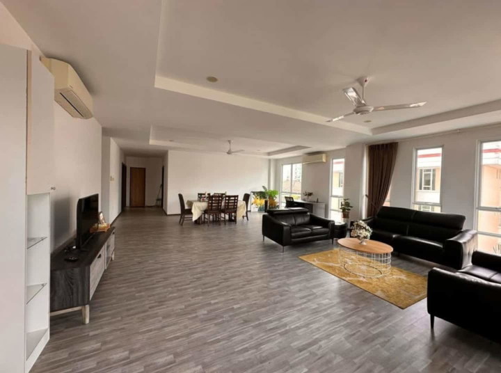 3 Bdr Flat In Menglait - Brunei