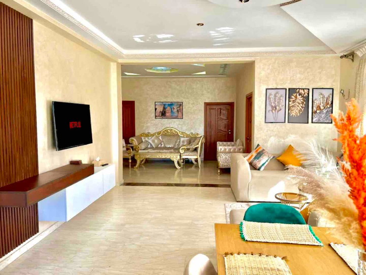 5-bedroom Marrakech Villa - Private Pool - Targa - Morocco
