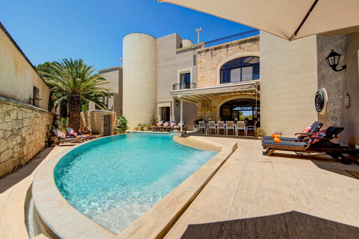 Boutique 5 Br Villa - Private Pool&outside Dinning - Malte