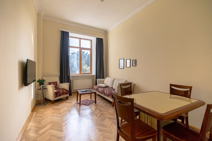 Boulevard View Cosy Apartment Inexcellent Location - Azerbaijan
