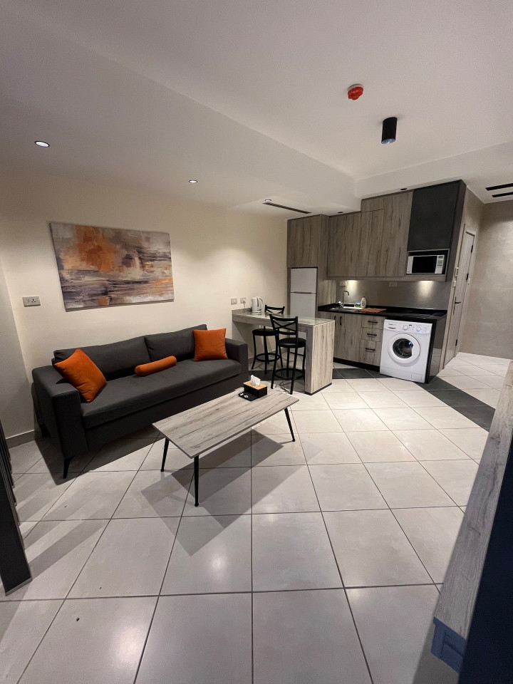 Modern, Central Location #4 - Jordan