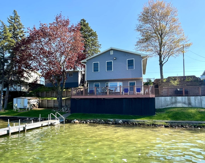 Derby Dreams Lake House - Greenville, MI