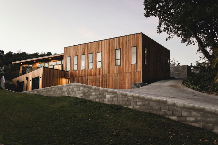 Spacious 4 Bedroom City Views - Gisborne