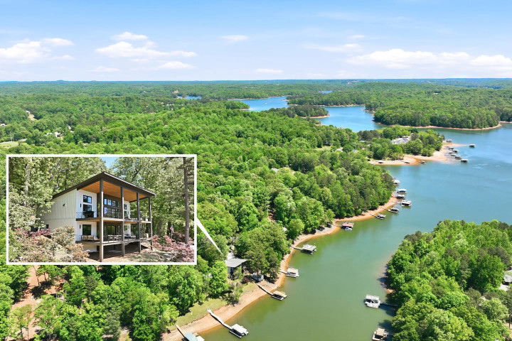 New Modern Lakefront Home On Lake Lanier With Dock - Dawsonville, GA