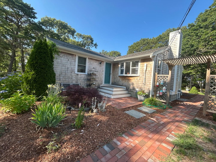Maison De Vacances Chaleureuse Dans Un Charmant Cottage En Duplex - Dennis, MA
