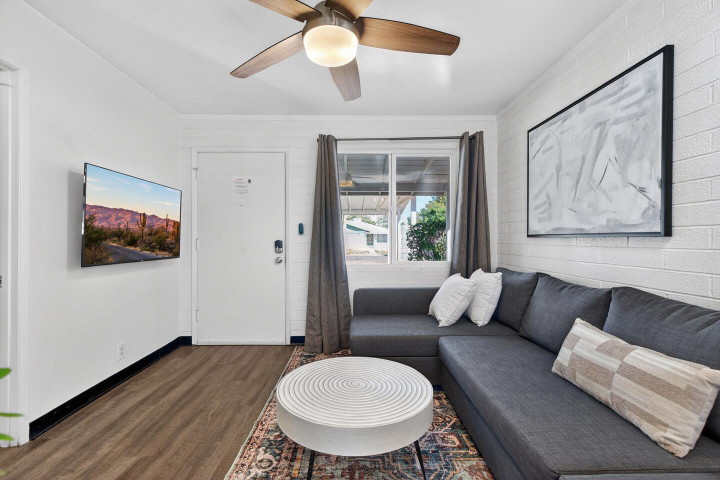 Private Yard In A Great Neighborhood! W/d Included - Scottsdale, AZ