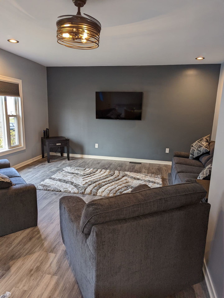 The Harbor Get Away
Beautiful 3 Bedroom 2 Bathroom - Ohio