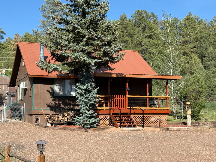 Tall Pines Getaway A Cozy 3 Bedroom Cabin. - Pinetop-Lakeside, AZ