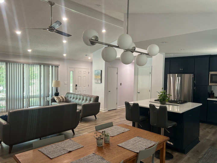 Renovated Modern Home - Greensboro, NC