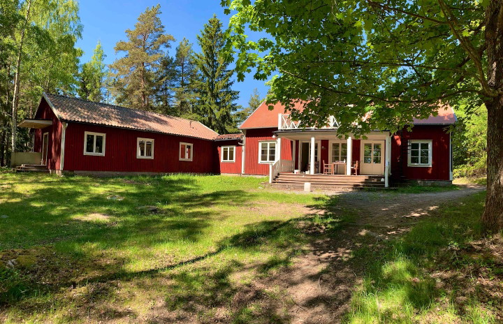 Stort Hus På En Egen ö Med Sjöutsikt - Vaxholm