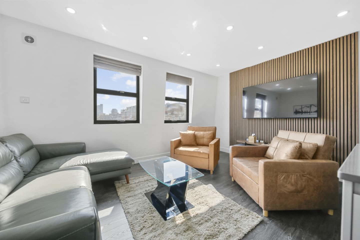 Spacious 1br Apt | Central London | Car Parking - London