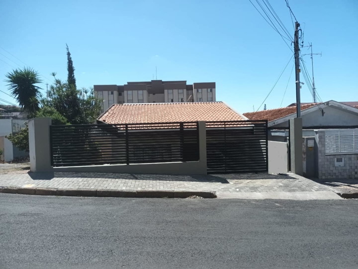 Comfortable House, Central, Backyard (Pet), Wi-fi, Garage - Americana