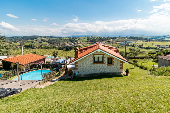 La Centinela En Costa Quebrada - Santillana del Mar
