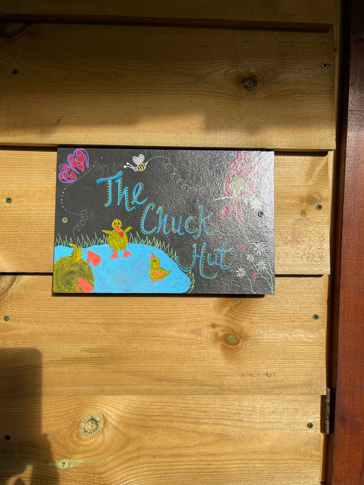 The Chuck Hut. - 英國