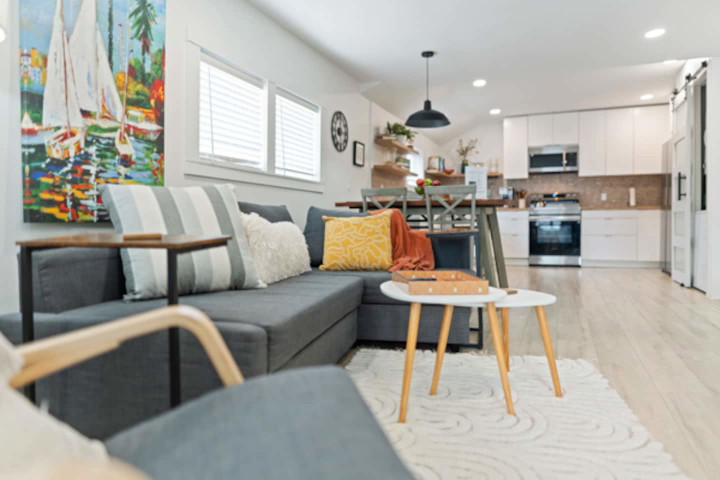 Centrally Located Coastal Escape With Fenced Yard - Coos Bay, OR