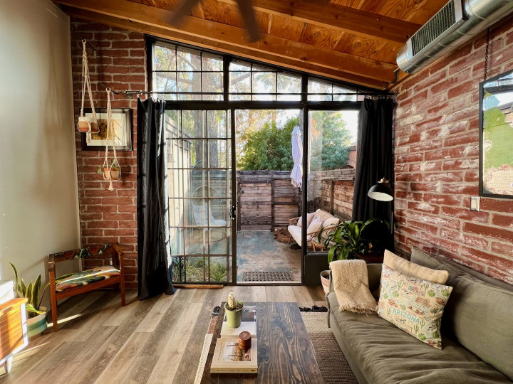 The Wander Inn | Unique Studio W Pool Access - Phoenix, AZ