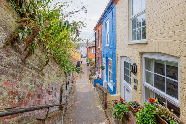 Top Step Cottage - Aldeburgh