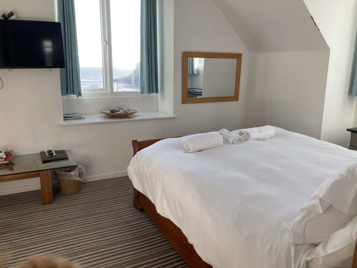 Suite-basic-sdb Privée Avec Baignoire-vue Mer-the - Lulworth Cove