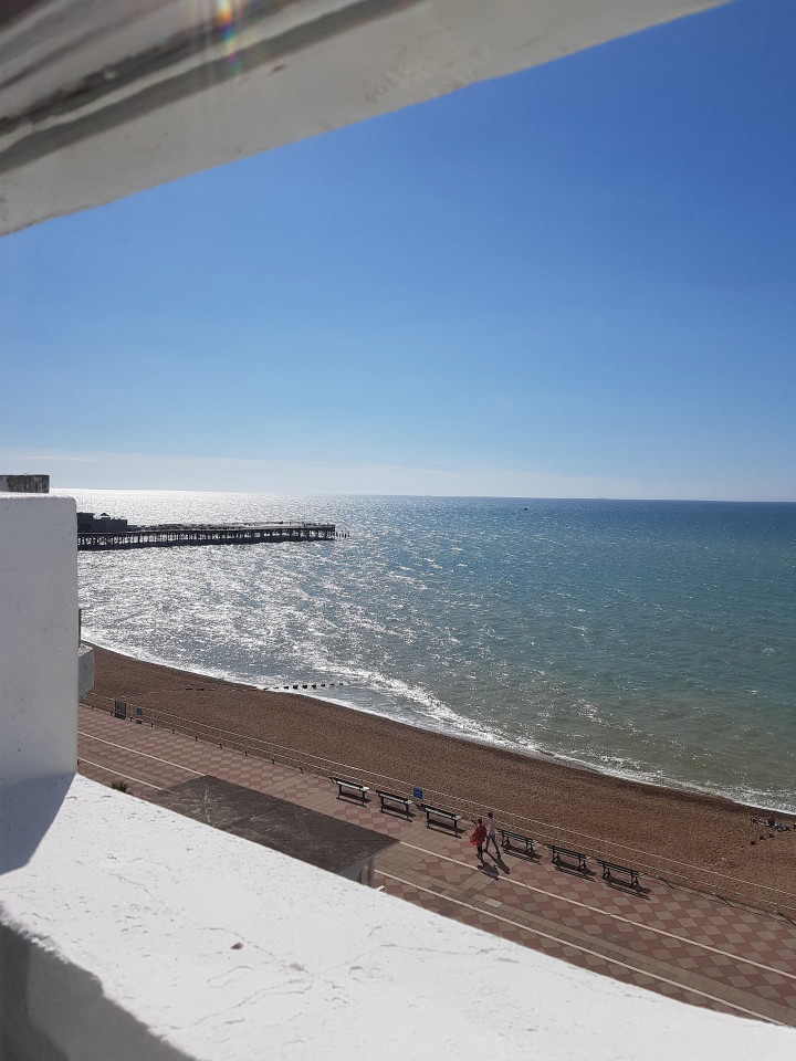 Spacious Seafront Apartment - Saint Leonards