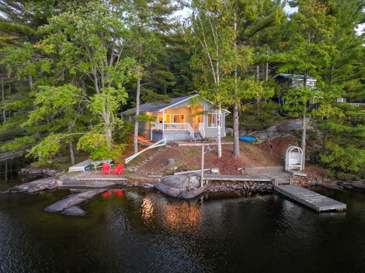 Waterfront 3 Br Cottage 4 Seasons Gravenhurst Heat - Bracebridge