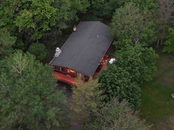 Romantic Chalet~ Hot Tub ~ Near Hunter Mountain - Tannersville, NY