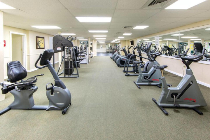 Three 2br Villas W/ Fitness, Games & Pool Access - The Berkshires, MA