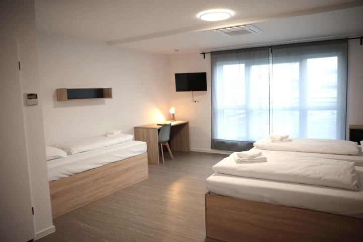 Apartment-mehrbett-zimmer-private Bathroom - Düsseldorf