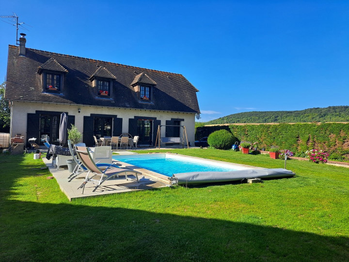 Maison Avec Piscine Chauffée à Côté De Giverny - Giverny