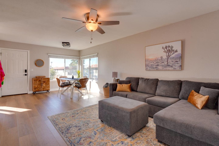 8 Mi To Airport: Tempe Condo W/ Pool Access - Tempe, AZ